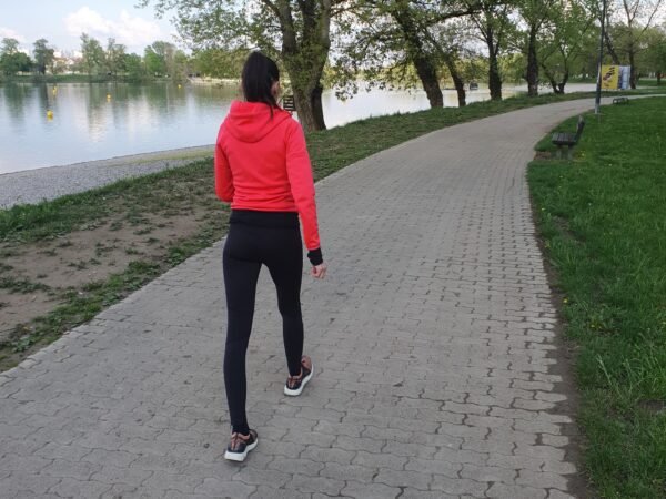 How Many Miles Is 24000 Steps? (Detailed Answer) | OLYRUN