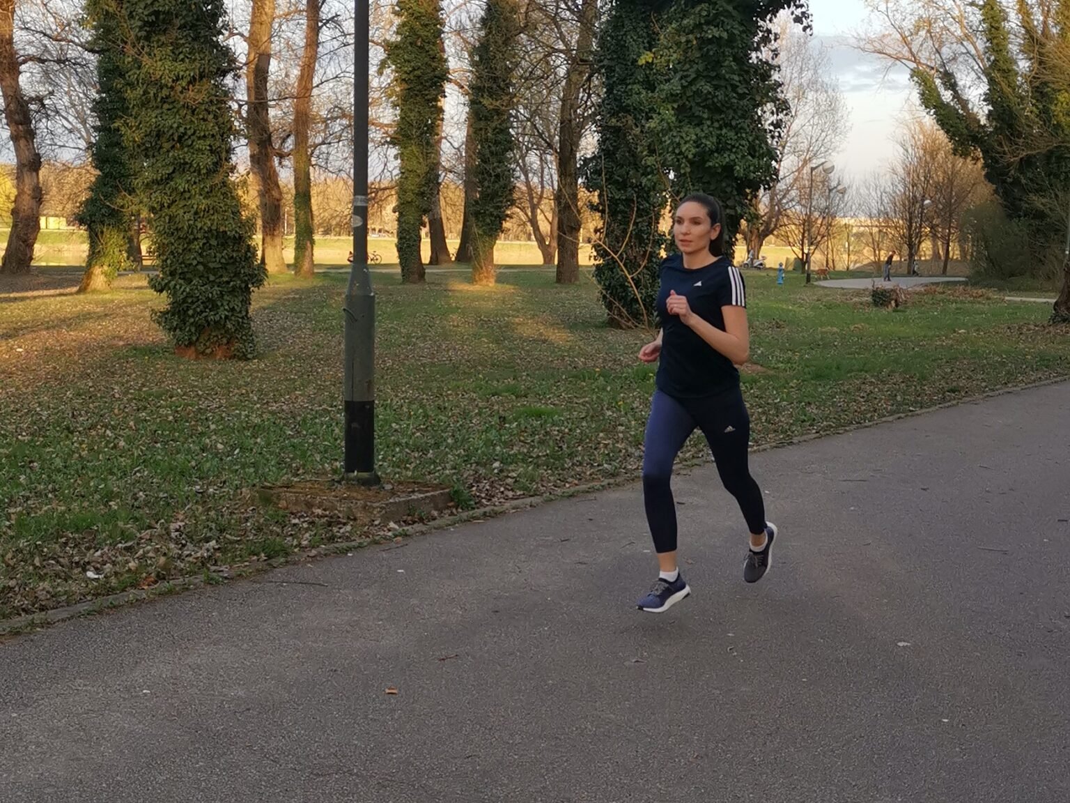 How Many Miles Is 12 Km? [12 Km To Miles] | OLYRUN